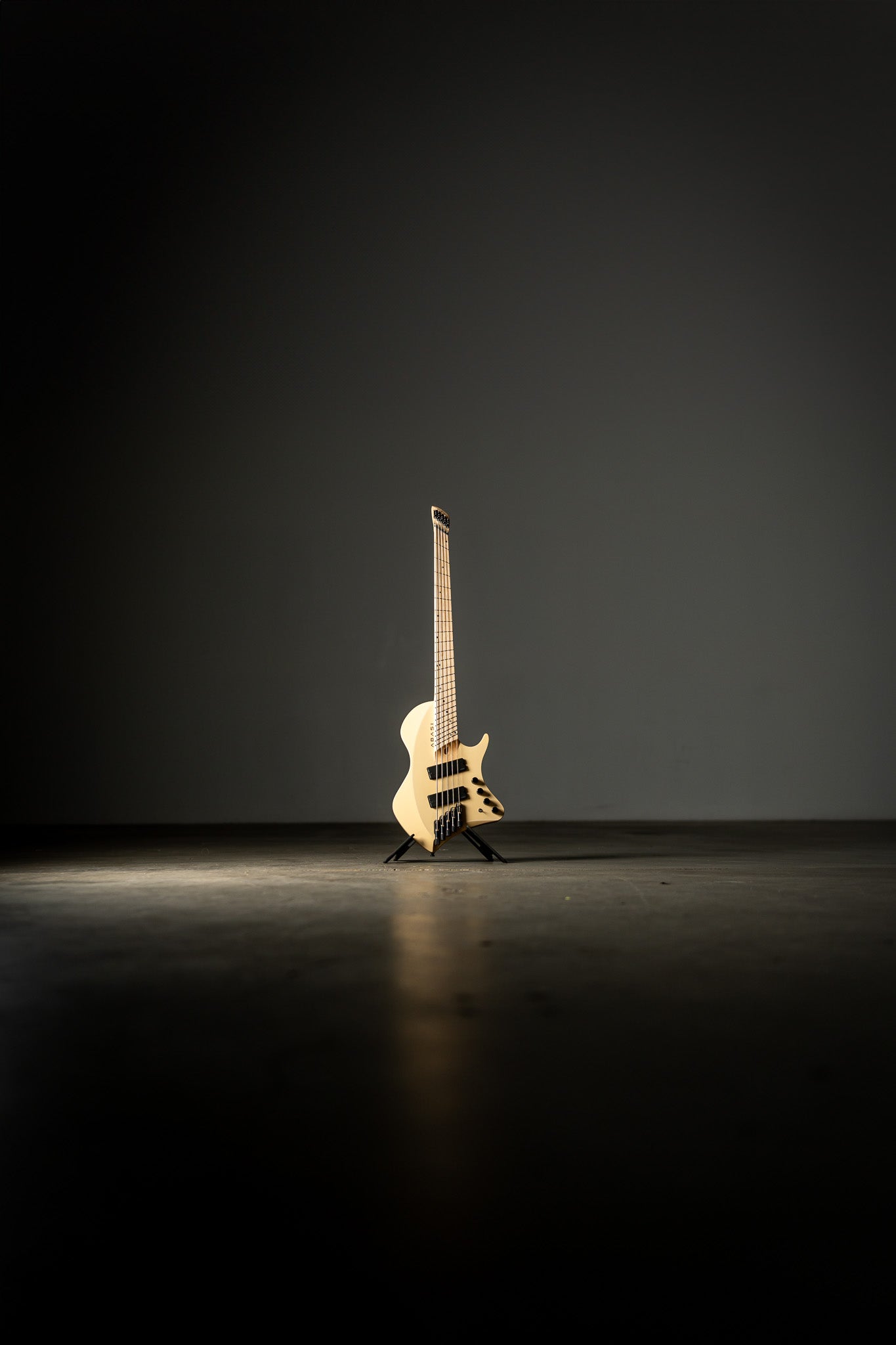 Larada 5 Bass // Master Series // Latte - Abasi Concepts LLC